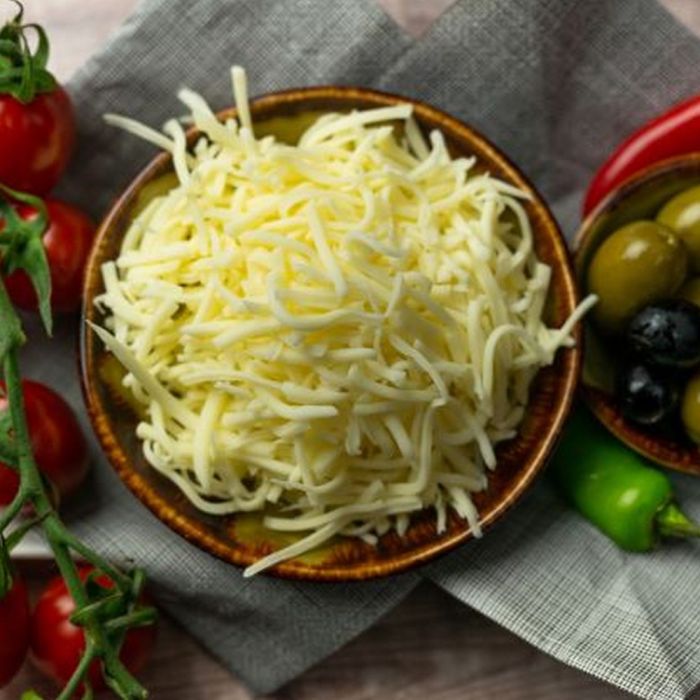 Spinneyfields Shredded Mozzarella Cheddar Cheese Mix 70/30 (2kg)